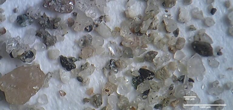 Down from the well: all kinds of sand | SimonsDialogs